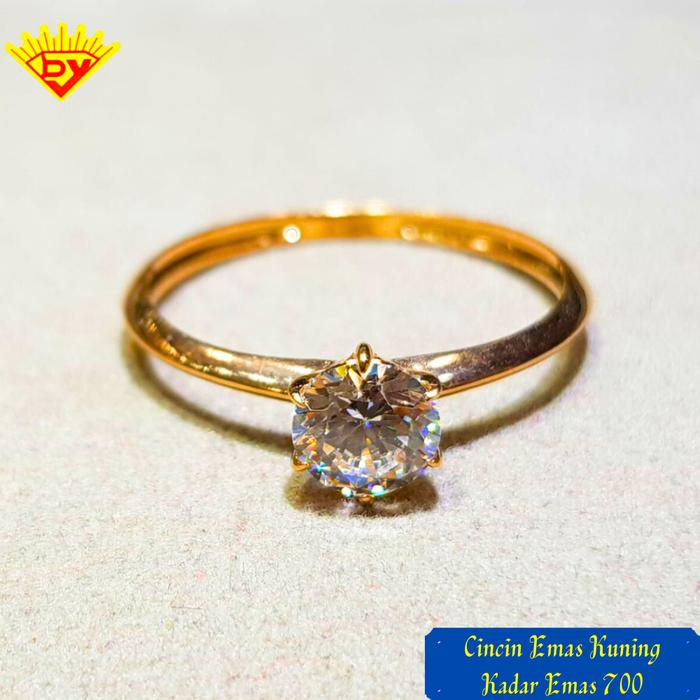 Jual Cincin Emas Kuning Permata Zirconia 014 Kadar Emas 700 - Jakarta ...