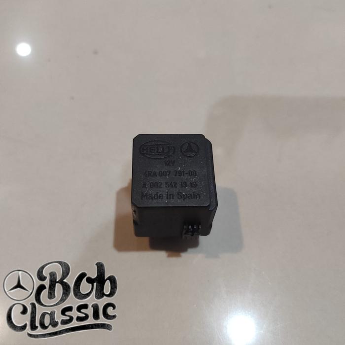 Jual Mercedes-Benz, W202 Fuel Pump Relay Hella A0025421319 - Kab ...