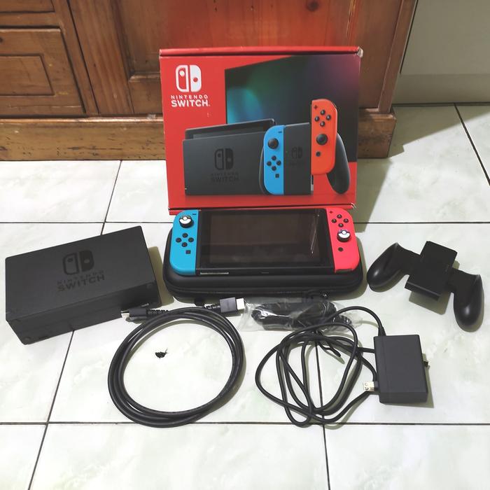 Jual Nintendo switch v2 neon fullset mesin tahun 2024 mulus like new ...