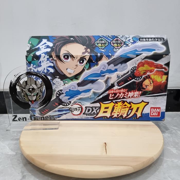 Jual DX Nichirin Sword Tanjiro Kamado BANDAI Demon Slayer Kimetsu no ...