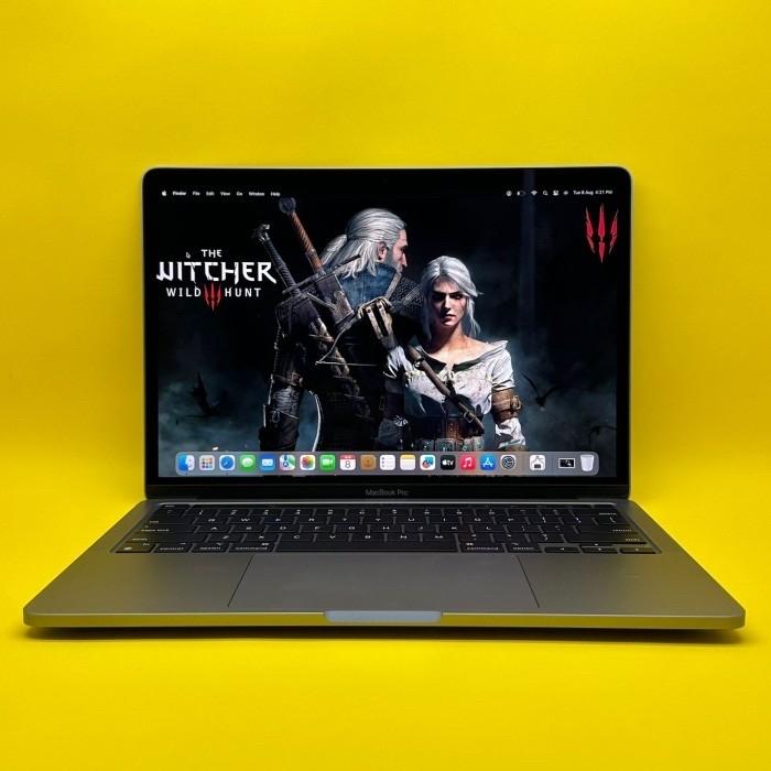Jual Macbook Pro 2020 13" inch M1 Chip / 16GB / 256GB Second Original ...