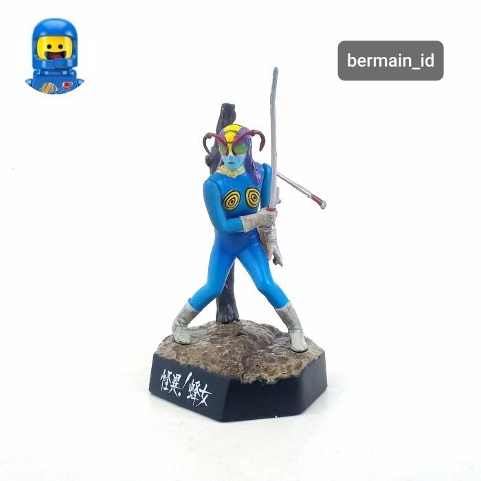 Jual Hg Bee Woman Monster Kamen Rider Bandai Kaijin Meikan Diorama Mini ...