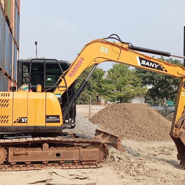 Jual Sewa excavator breaker pc50 tandem roller vibro dozer - Jakarta ...
