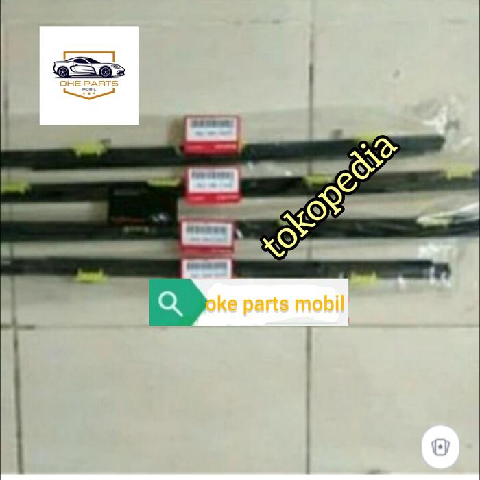 Jual pelipit karet kaca luar honda crv 2002-2006 1set 4 peace - Jakarta ...