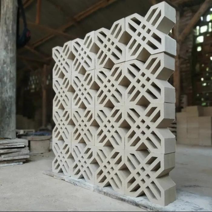 Jual Roster motif yamaha / Roster beton minimalis / loster beton ...