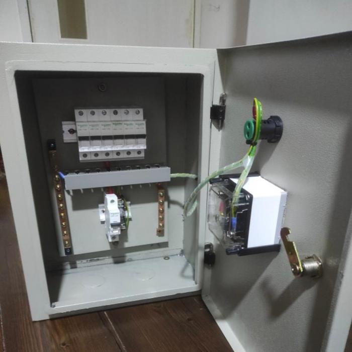 Jual PANEL PEMBAGI LISTRIK 1 PHASE/PANEL PEMBAGI LISTRIK 1PHASE - Kota ...