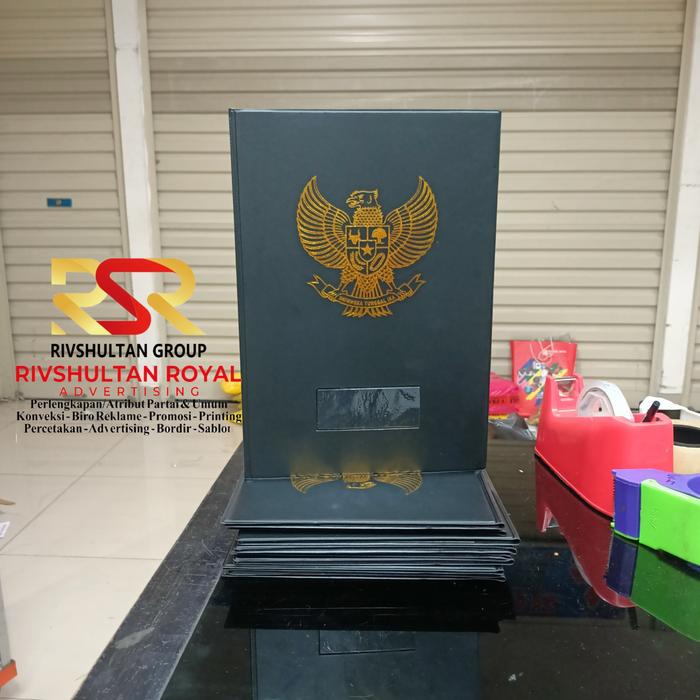 Jual Map Upacara Map Perlengkapan Upacara Map Garuda Pancasila ...