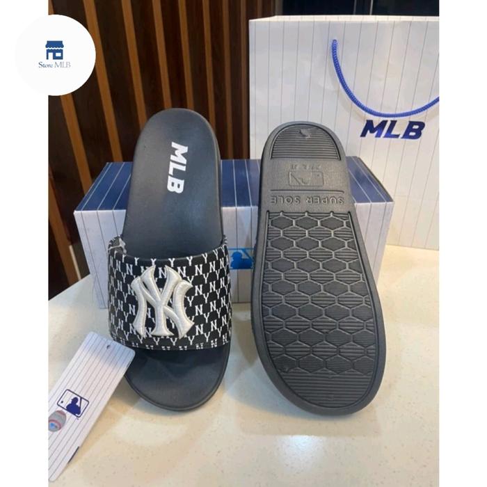 Jual Sandal Slide MLB NY Yankees White Navy & Black White - MLB Black ...