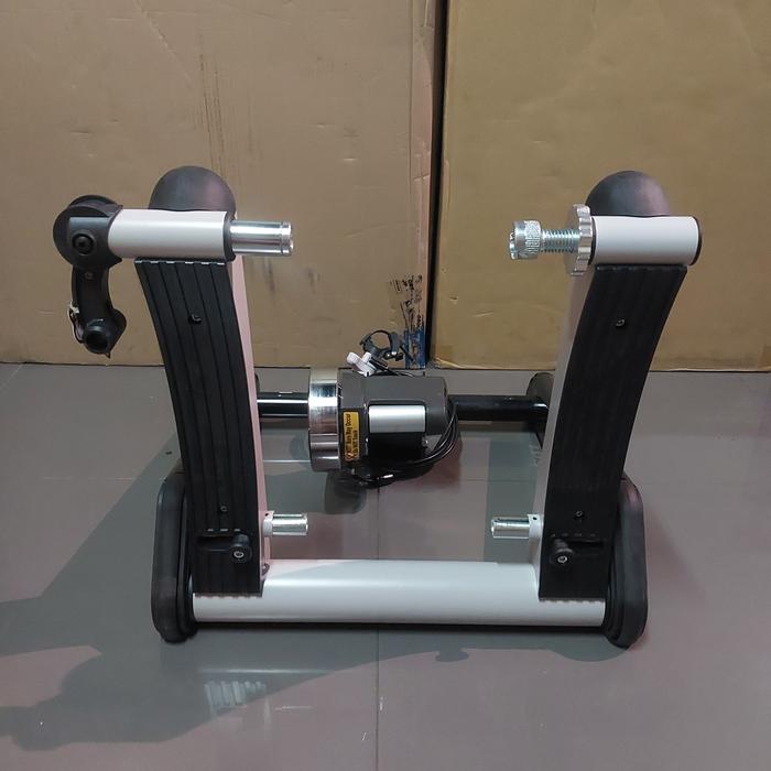 Jual Minoura Trainer Sepeda Indoor Live Ride LR541 - Kab. Bandung - RnC ...