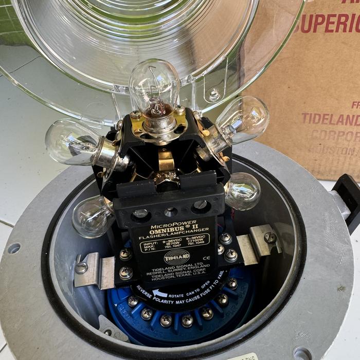 Jual Tideland ML-155 Maxlumina marine Lantern buatan AMERIKA USA - Kab ...