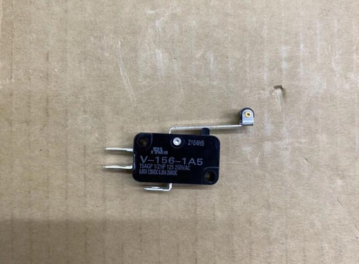 Promo Miniature Switch Limit Switch Omron V-156-1A5 original - Jakarta ...