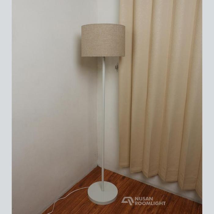 Jual Lampu lantai standing floor lamp lampshade tiang besi minimalis ...