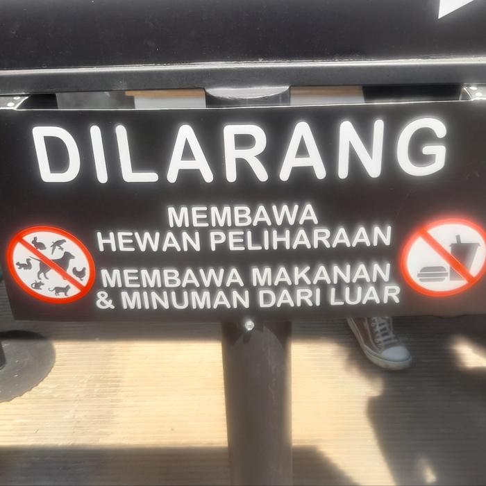 Jual sign rambu berdiri 1muka tanda akrilik gambar papan dilarang hewan ...