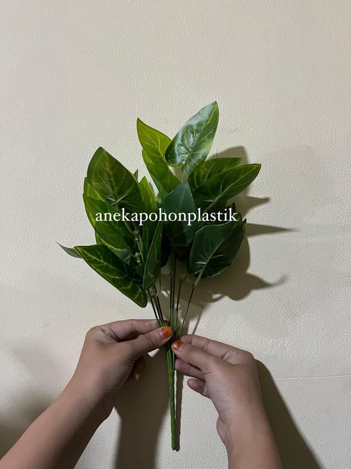 Jual Daun Hias Artificial Daun Sirih Merah Hiasan Rumah Aesthetic ...