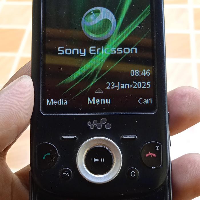 Jual Sony Ericsson W20I Kondisi Segel - Kab. Banyumas - Galery Jadoel ...