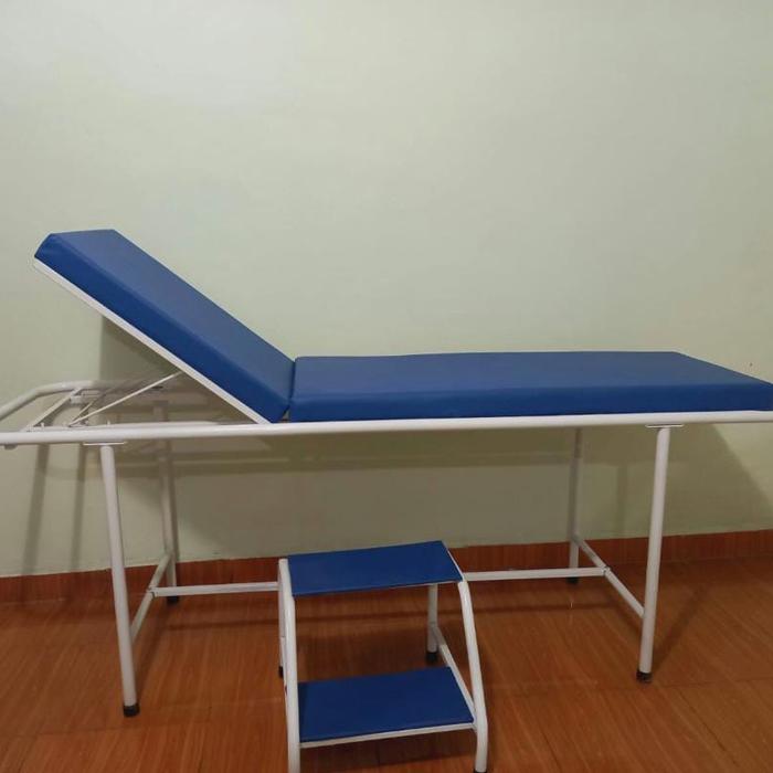 Jual bed periksa pasien besi bulat / bed periksa uks / bed tindakan ...