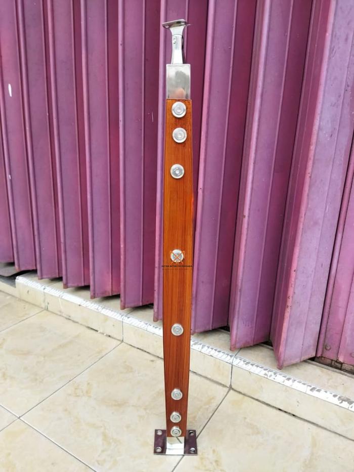 Jual Tiang Railing Tangga Kayu Cembung Tengah/ Tiang Railing Tangga ...