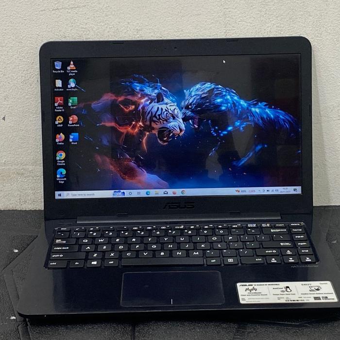 Jual Asus E402YA prosesor AMD E2-7015/Ram 4GB/SSD 256GB - Kota Bandung ...