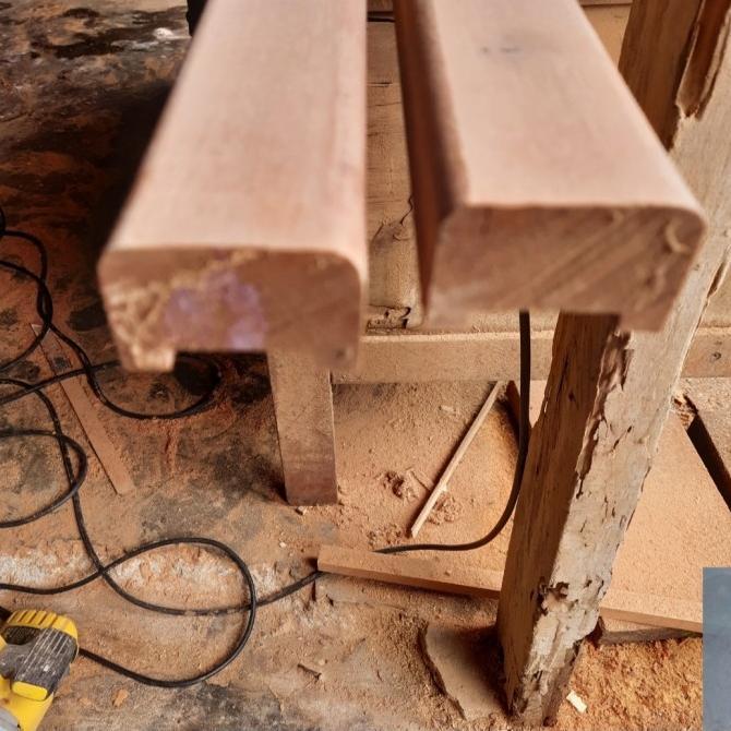 Jual Railing tangga Pegangan tangga kayu Meranti ukuran 4 x 6 x 1 meter ...