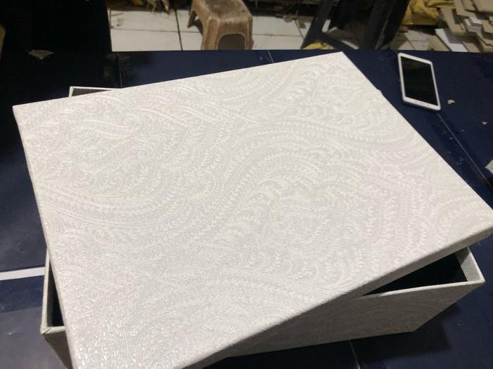 Jual Box exclusive walpaper dengan varian banyak/custom bisa kak ...