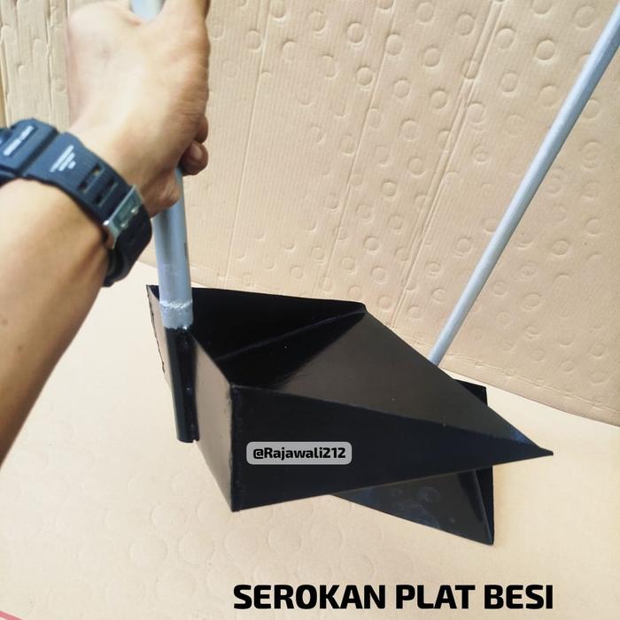 Jual Pengki Plat Besi Gagang Besi Serokan sampah Plat Besi Anti Pecah ...