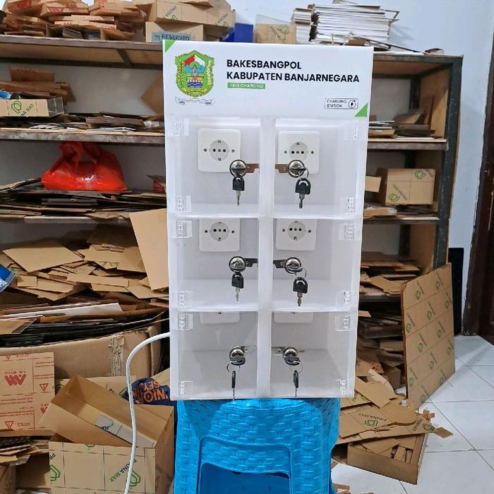 Jual BOX CHARGER HP TEMPAT CAS HANDPHONE ISI 6 KOTAK - POTRAIT - Kota ...