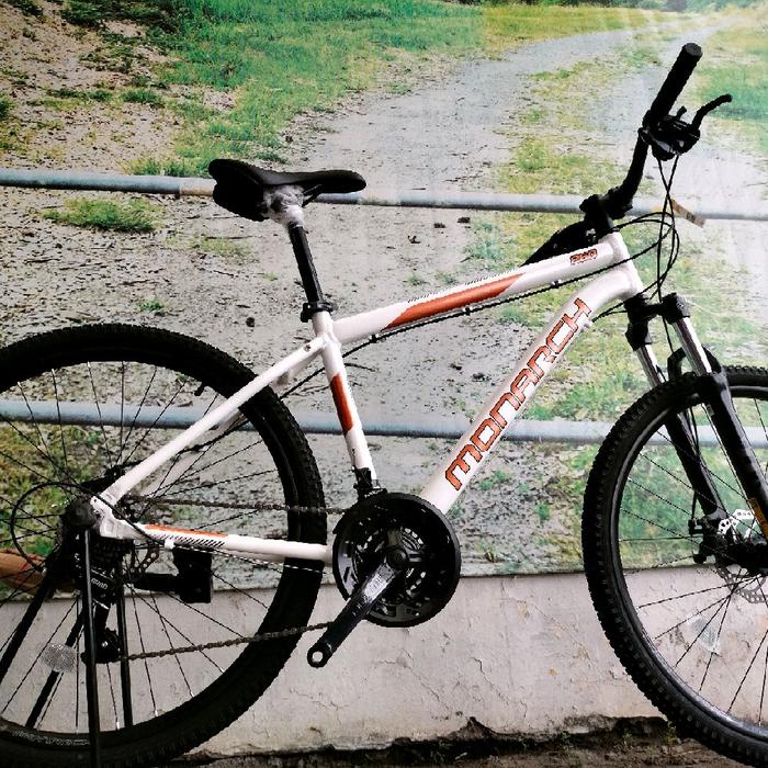 Jual sepeda gunung polygon monarch 2025 3×7 speed 26inch - putih - Kab ...