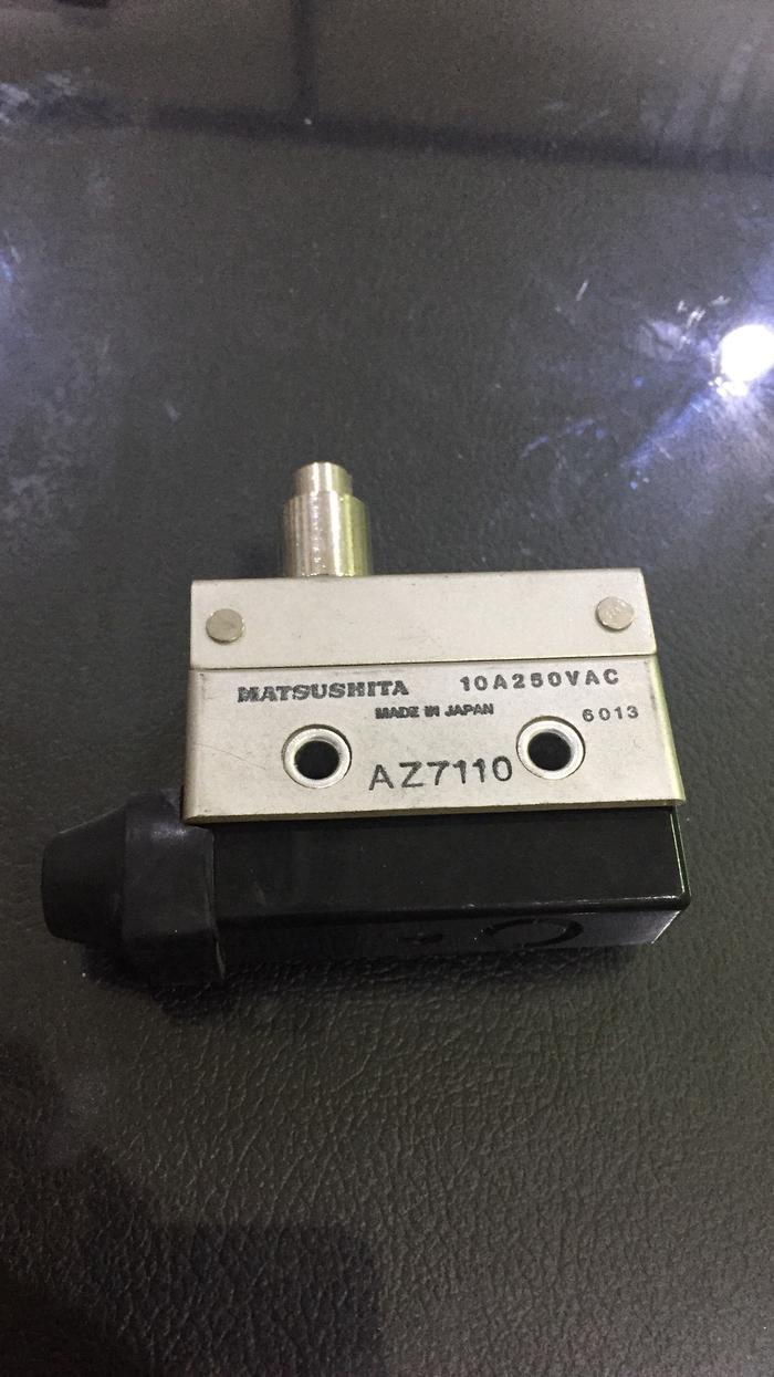 Jual Limit switch 10a 250vac matsushita panasonic AZ7110 - Kota ...