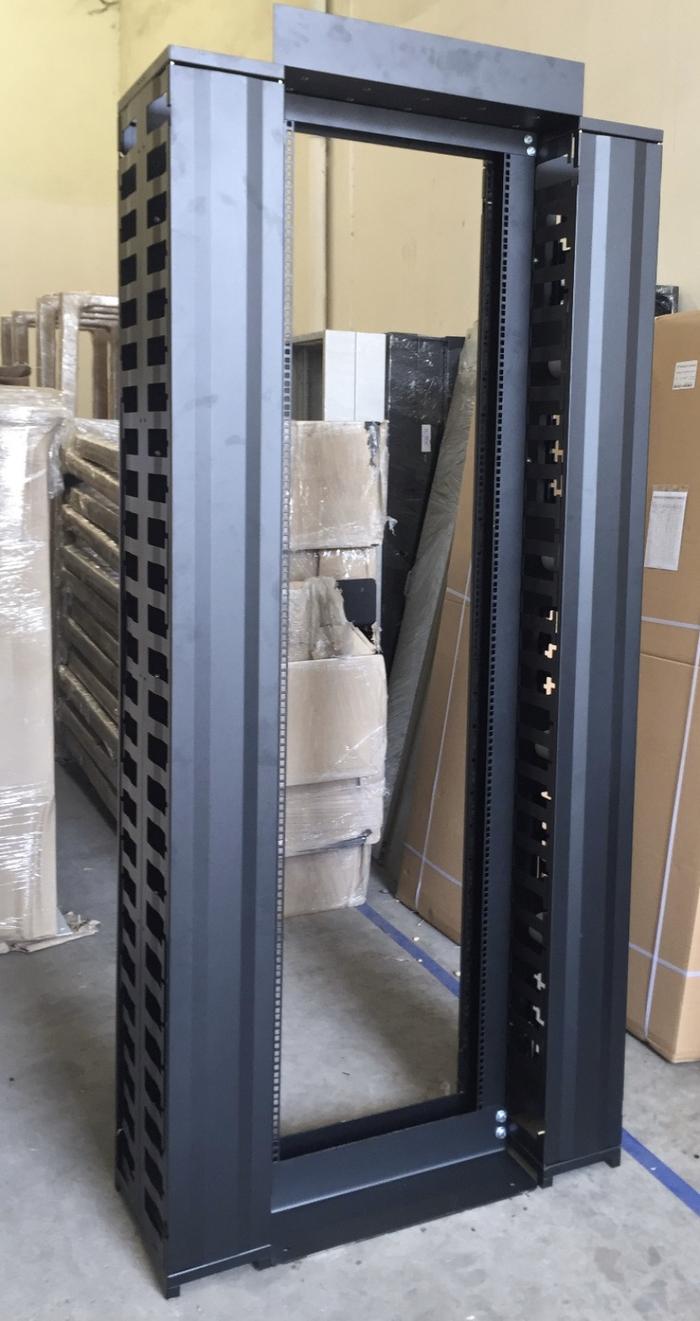 Jual Litech open rack 42u with 2 cable management - Jakarta Pusat ...