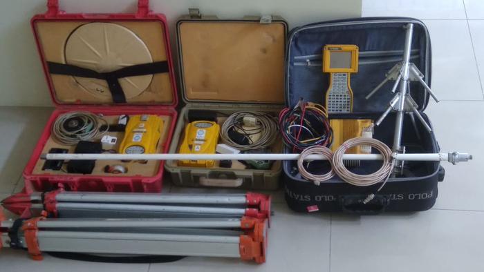 Jual GPS RTK Geodetik Trimble 5700 GNSS full radio external rtk set ...