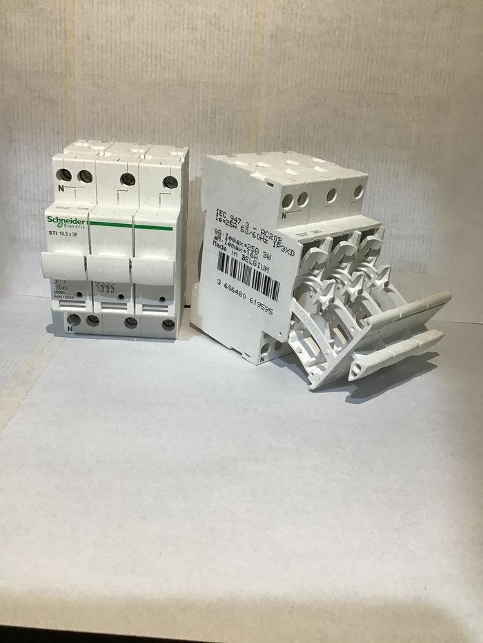 Jual SCHNEIDER STi FUSE CARRIER 10.3x38 A9N15658 - 3P + N - Kab. Tegal - Harapan Elektrik ...