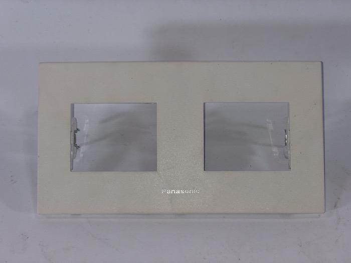 Jual Frame 2 gang panasonic minimalis putih WESJ78049 - Jakarta Utara ...