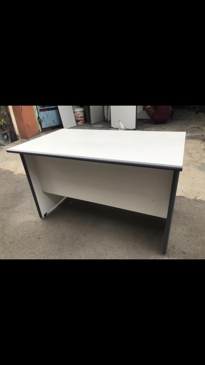 Jual Meja kantor high point ukuran 140cm/150cm/160cm masih bagus dan ...