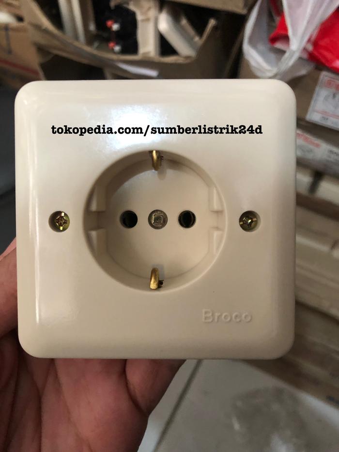 Jual Stop kontak broco new gee ib inbow stopkontak colokan tanam ...