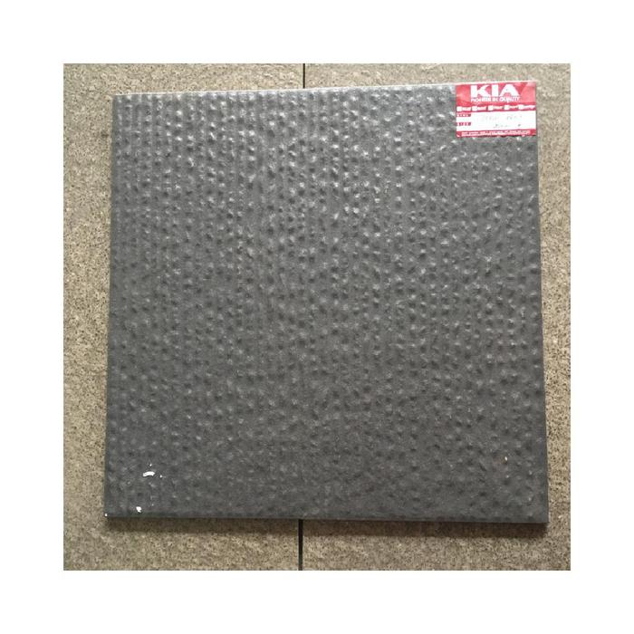 Jual Keramik Dinding Kia Clifton Black 40x40 - Kota Medan - HomzKitz ...