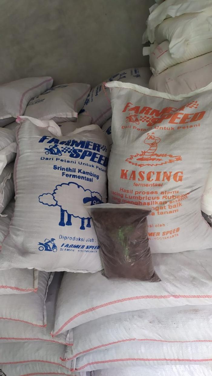 Jual PUPUK KASCING (BEKAS CACING) 100% ORGANIK REPACK 1 KG - Kab ...