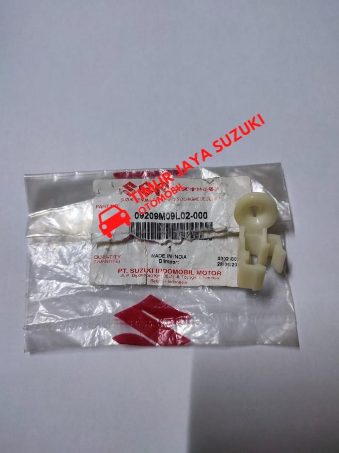 Jual Kancing klip tiang kap mesin Ertiga, wagon, splash, all new Ertiga ...