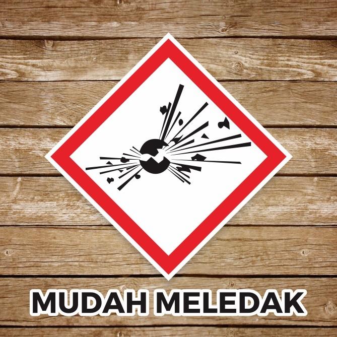 Jual Label Sticker Simbol B3 Stiker Bahan Berbahaya dan Beracun 20 x 20 ...