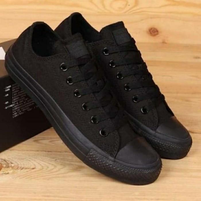 Jual Sepatu Converse All Star Classic Low Full Black Hitam Polos - 35 ...