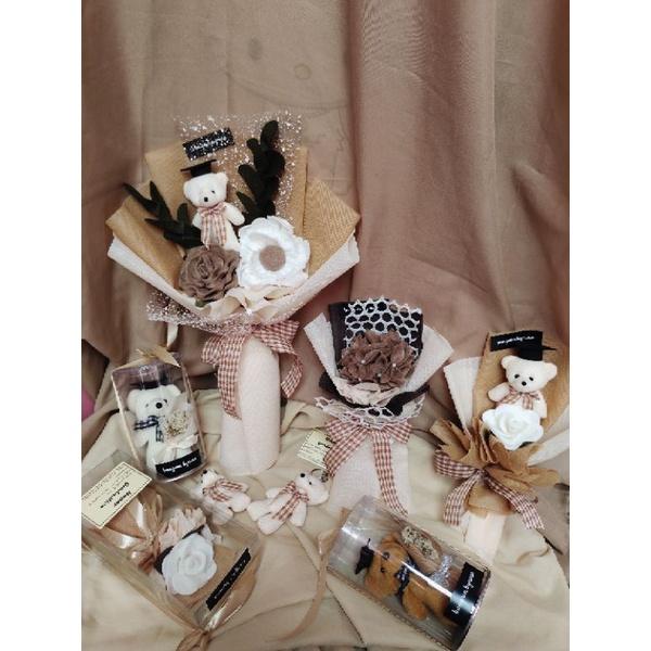 Jual ( Teddy Coksu Mini ) Bucket Teddy Wisuda Mini Di Seller Kingyo ...