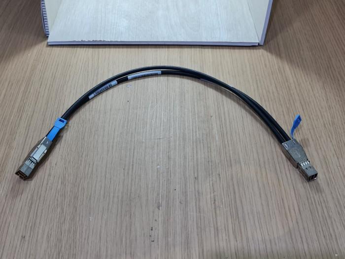 Jual NETAPP 112-00435 - NetApp 0.5M Mini SAS HD to HD 12Gb Cable ...