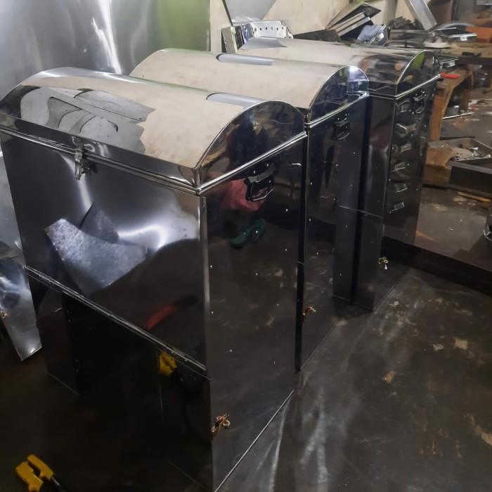 Jual BOX ROTI MOTOR STAINLESS VIA GRAB EKPRESS MOBIL - Jakarta Pusat ...