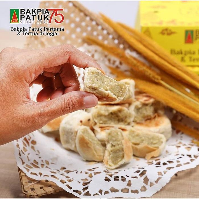 Jual Bakpia Pathok 75 Isi 20 Legenda Dan Tertua Asli Jogja Gratis Buble ...