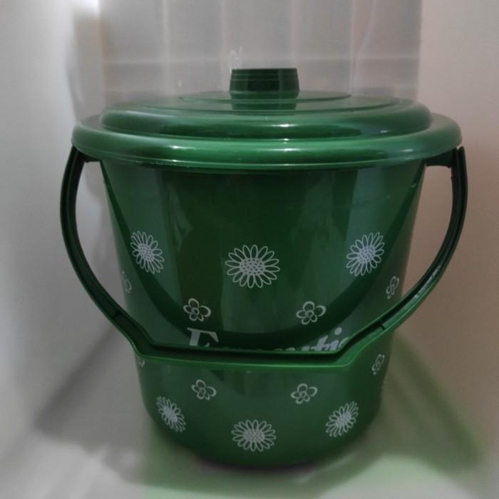 Jual ember plastik tutup 6G/ember 20 liter/ember 6 galon - Kota ...