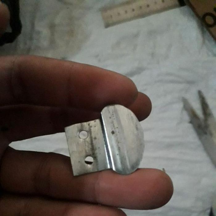 Jual klem penjepit kaca atau klem penahan kaca model Z - Kota Semarang ...