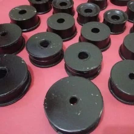 Jual Rubber Mounting/ karet peredam getaran uk. D.50mm x T.50mm x AS ...