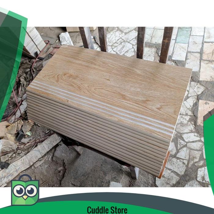 Jual stepnosing, tangga granit 30x60, per pcs,keramik tangga 30x60 ...