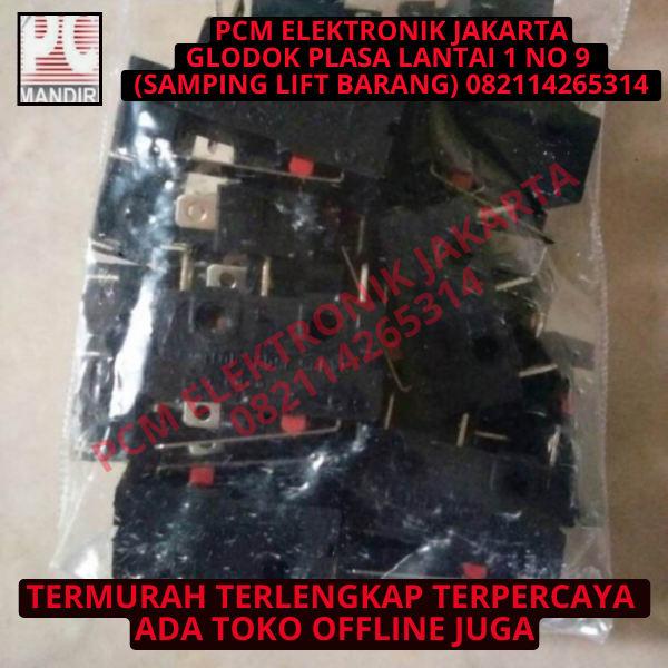 Jual micro/limit switch plat pendek sedang 3pin gagang 5a 250v bisa no nc - Jakarta Barat - PCM ...