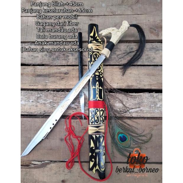 Jual mandau senjata pusaka suku adat dayak kalimantan asli ukir manusia ...
