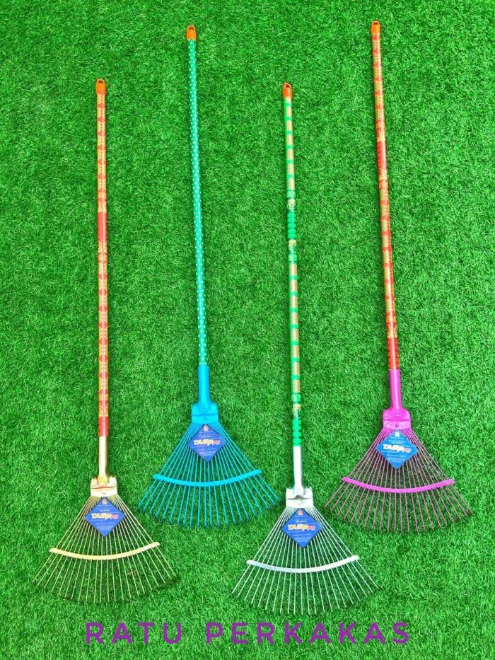 Jual Ready Sapu Taman Sapu Pasir Sapu Pantai Garu Garu Besi Garuk ...